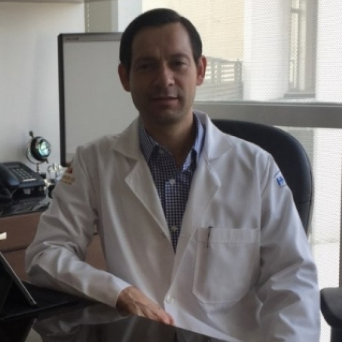 Dr.Daniel Briseño - Lakeside Medical Group